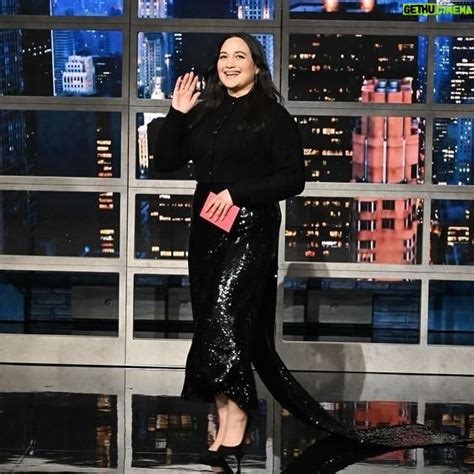 Lily Gladstone Wiki Biography Age Gallery Spouse And More