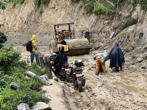 धुलिखेलखावा सडक खण्ड अवरुद्ध Budhanilkantha News