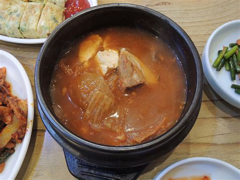 Hyundae Jungyook Shikdang Restaurants In Gangnam Gu Seoul