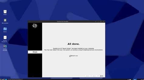 آشنایی با سیستم عامل SparkyLinux ویژگیهای آن وبلاگ پویان آی تی