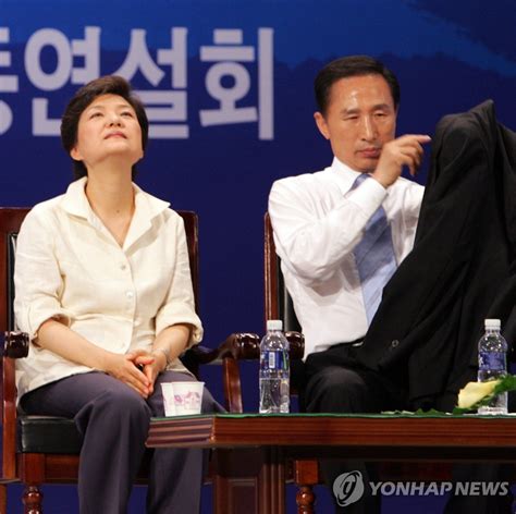 누가 돌을 던지랴 연합뉴스