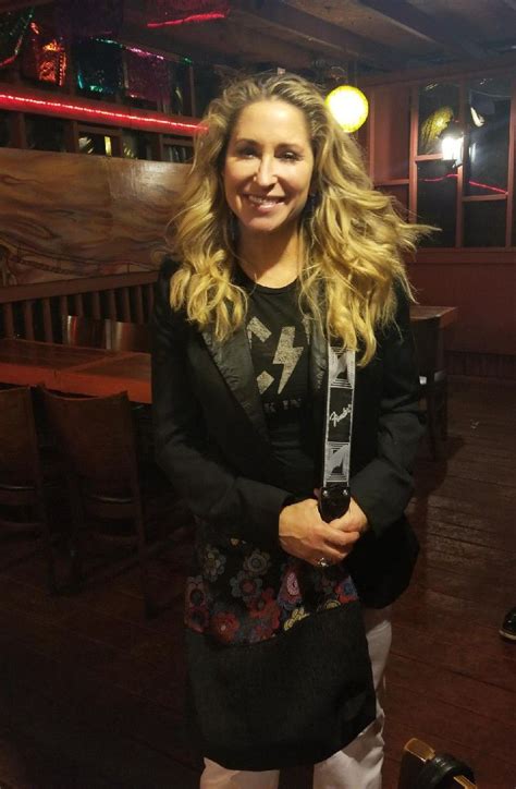 🎶country Singer Heidi Newfield Johnnyandjune 🎵 🙃 Johnny