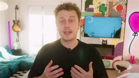 Norman Thavaud accusé de viol lenquête contre le YouTubeur classée
