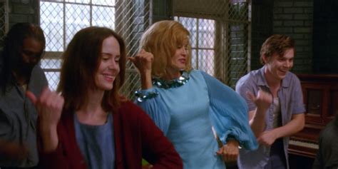 Easy Ahs Freak Show Elsa Mars Halloween Costume And More Looks For