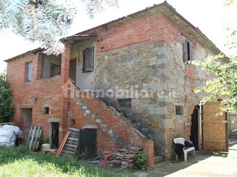 Vendita Rustico In Strada Vicinale Del Capannone Arezzo Da