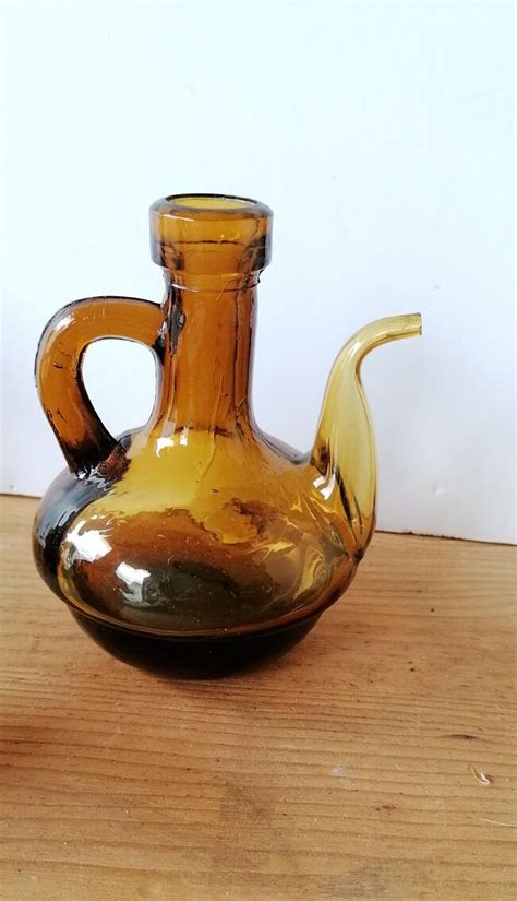 Flacon Et Burettes En Verre Ambré Années 60 Selency