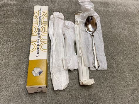 Oneida Cantata Glossy Stainless Flatware One 6 Pc Place Setting Unused