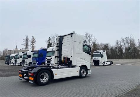 فرآیند ترخیص فروشگاه کامیون های وارداتی محجوبی