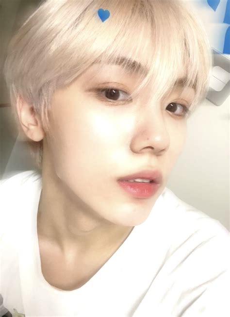 Pin By Charlotte On Cravity Cute Boys Cute Kpop