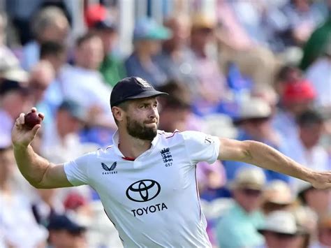 Englands Chris Woakes Calls Time On International Career After Ashes Snub