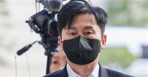 제품 협찬받아 방송 노출”檢 ‘명품시계 국내 반입 미신고 Yg 양현석 기소