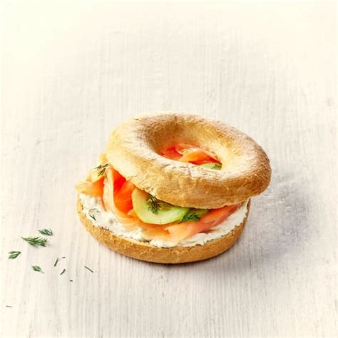 Bagel au Labné saumon et concombre Président