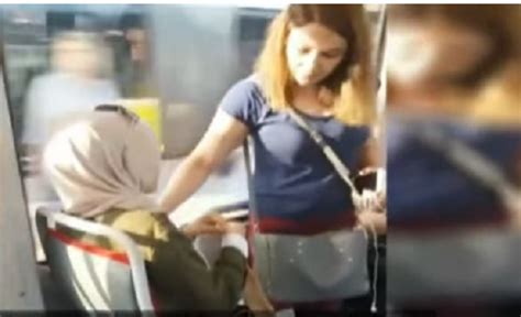 بالفيديو شجار بين فتاتين في اسطنبول على كرسي في الحافلة المدينة نيوز