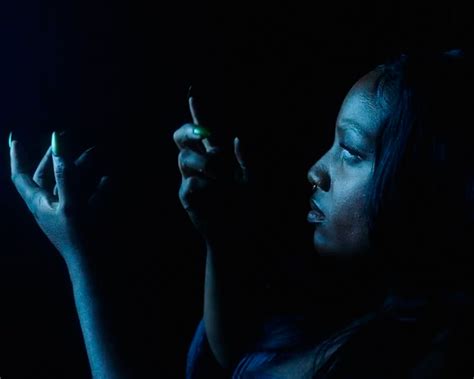 Nailah Hunter Anuncia O álbum Lovegaze Com O Single Finding Mirrors