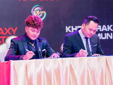 ក្រុមហ៊ុនហ្គាឡាក់ស៊ី ណាវាត្រា ស្វាគមន៍វត្តមានកំពូលតារាចម្រៀង ឧកញ៉ា