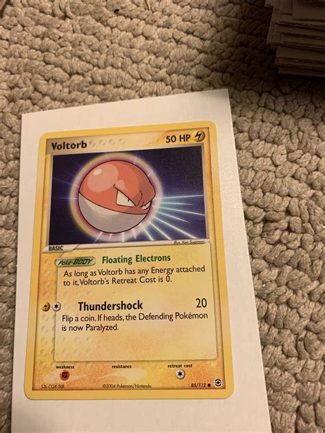 85 112 2004 Voltorb Pokemon Card Cb4 Ebay