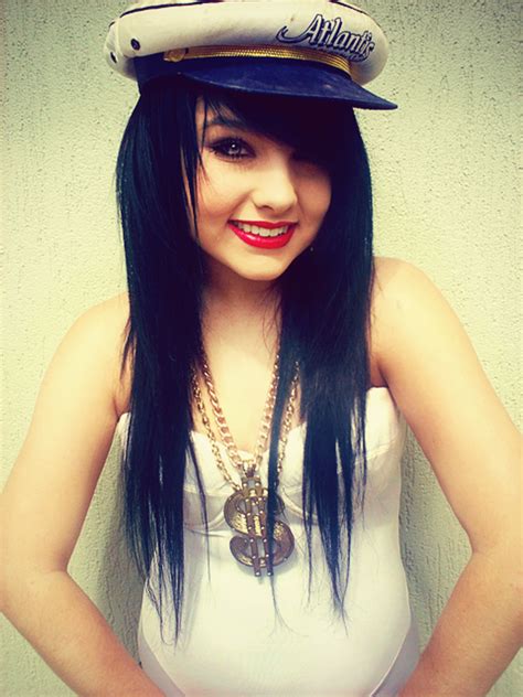 Top 35 Most Famous Emo Girls With Their Hot Hairstyles Hubpages
