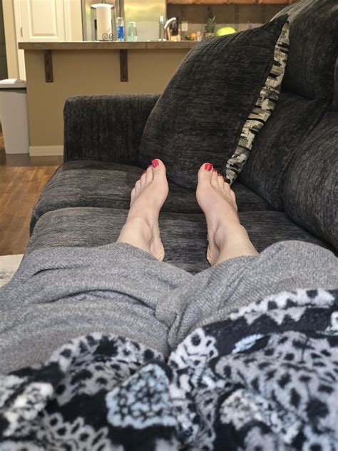 So Soft Rub Them Rratemyfeet