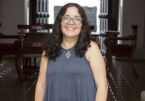 La democracia no da solución económica Patricia Zárate Video