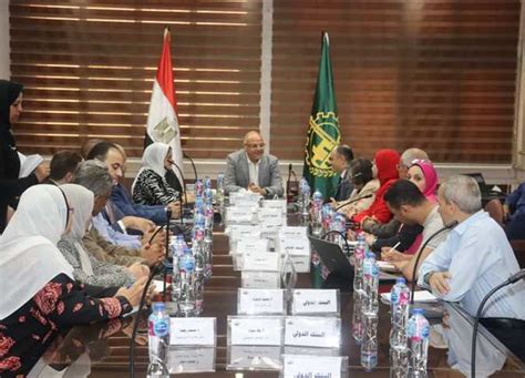 محافظ القليوبية يناقش مع البنك الدولي وجهاز شؤون البيئة تحسين جودة