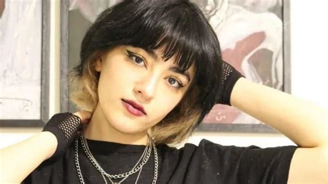 მსოფლიო Ambebi Ge