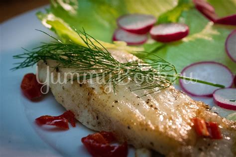 Жареное филе камбалы - простой и вкусный рецепт с пошаговыми фото