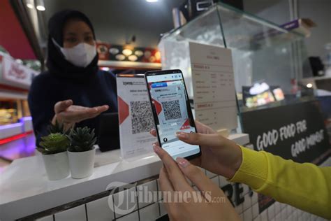 Transaksi Digital Qris Terus Melonjak Foto TribunNews