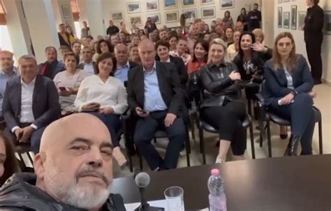 Rama E Mbyll Vizitën Në Përmet Me Batutë Për Kryebashkiakun E Tepelenës