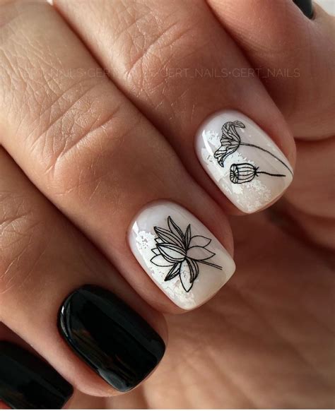 Модерен маникюр за къси нокти За Жената