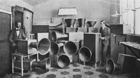 Onda Sonora Monográfico sobre inicios de la Música Electrónica y