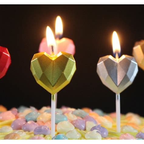 【花房生活市集】生日蠟燭 派對蠟燭 情人節愛心蠟燭 星星造型蠟燭 蝦皮購物