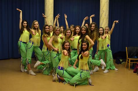 Maturitní ples SZŠ Poděbrady Kolonáda vystoupení Falcon Zumba MonikaSobotkova cz