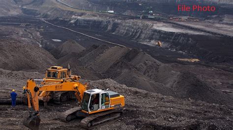 Two Miners Killed One Injured In Lakhra Coal Mine Mishap Pakistan