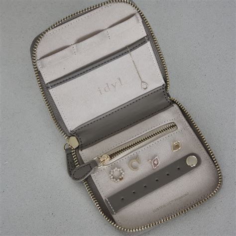 Go And Glow Case Idyl