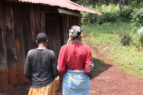 Россияне попали в плен во время секс тура в Кении Политика как она есть Социальная сеть МТ Ru