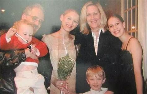 芭蕾美少年朱利安，聖彼得堡最年輕的芭蕾舞獨舞 每日頭條