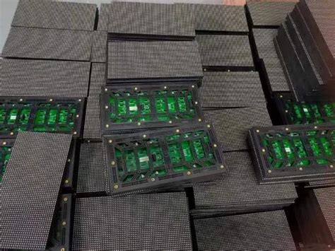 Pole Mounted Mm Led Scrolling Board Led Screen Raw Material Supplier Manufacturer At Best