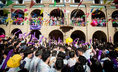 Fotos del inicio de las Fiestas de Santa Pantaria de La Almunia de Doña