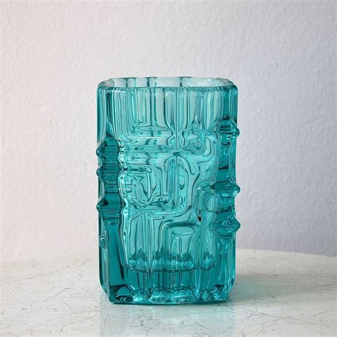 Vladislav Urban Vase Ritrovato