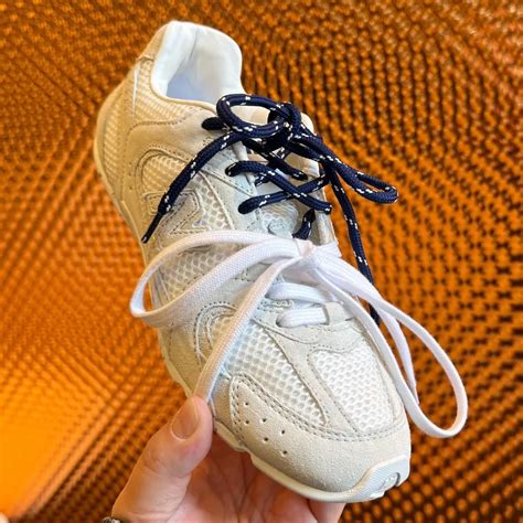 뉴발란스 X 미우미우 530 올 화이트 컬러가 공개됐다 슈프라이즈 컬처