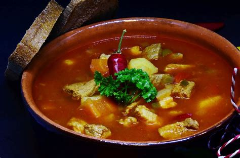 Resep Dan Cara Membuat Ayam Kalio Khas Minang Yang Praktis Dan Mudah