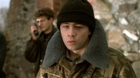 Брат - 1997: актеры, рейтинг и отзывы на канале Дом кино