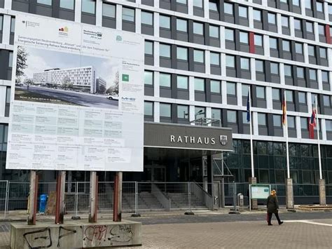 Termin für Wiedereinzug ins Neubrandenburger Rathaus steht