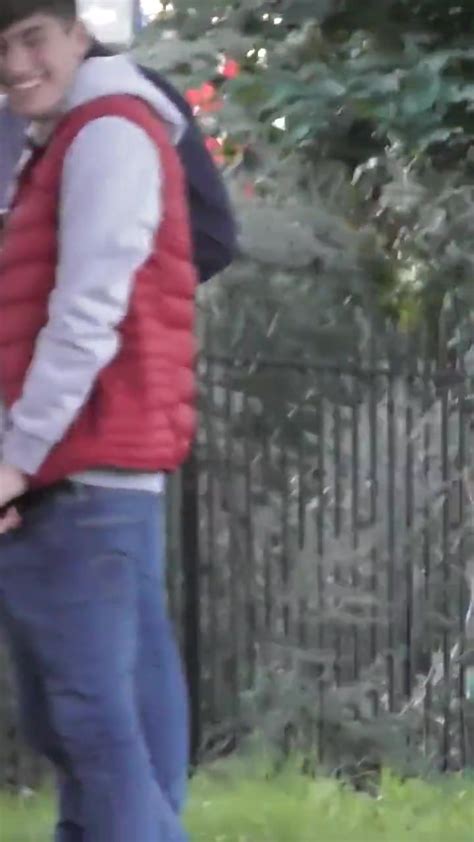 Spy Handsome Straight Guys Piss Thisvid Com
