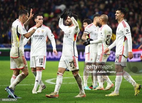 1449 Benfica Red Bull Salzburg Photos And High Res Pictures Getty Images