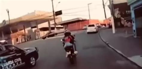 Vídeo De Perseguição Policial Viraliza Nas Redes Sociais E Ganha Trilha