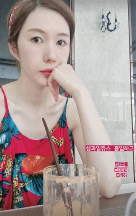 タイ財閥と結婚した女優シン・ジュア、自宅でのゆったりとした日常清純な美しさ K Pop、韓国エンタメニュース、取材レポートならコレポ！