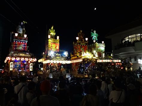 館山駅に集結 館山市観光協会