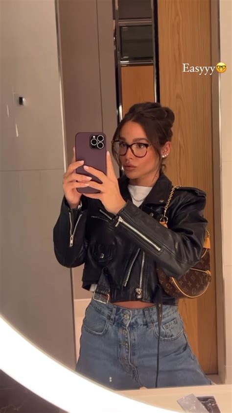 Pin von 𝒃𝒊𝒃𝒔 auf ezgi findik Outfit ideen Outfit Trendige sommeroutfits