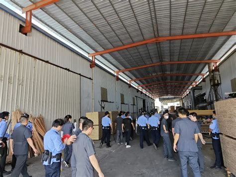 争优争先争效 城厢法院：硬核！一举腾退28万余平米厂房澎湃号·政务澎湃新闻 The Paper